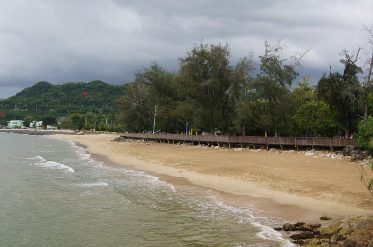 Parque Colón Aguadilla, Puerto Rico - Descubra Puerto Rico